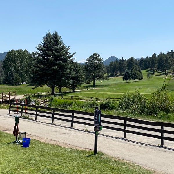 Evergreen Golf Course - Golf Course