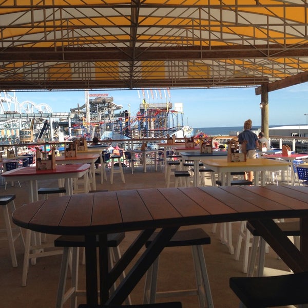 Joe's Fish Co. - 11 tips