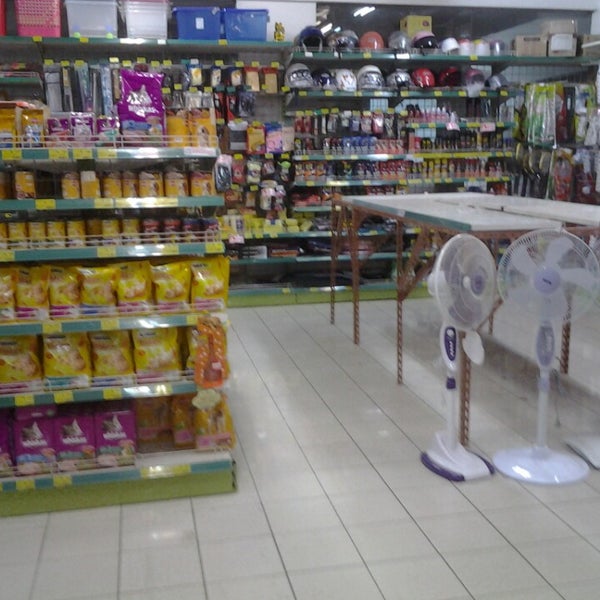 Maximart - Supermarket in Medan