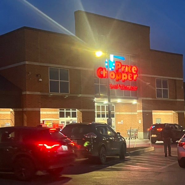 Price Chopper - Supermarket in Rutland