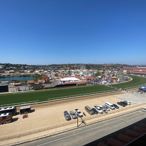 Del Mar Racetrack - Race Track