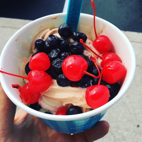 Yeti Yogurt - Frozen Yogurt Shop