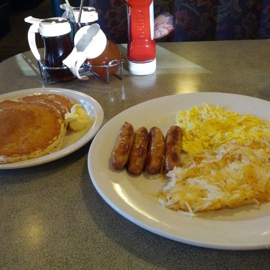 Perkins Restaurant & Bakery - 74 tips from 3517 visitors