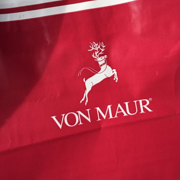 Von Maur - Department Store