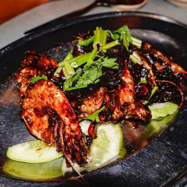 Loong Kee Restaurant - Asian Restaurant in Kampung Bahru