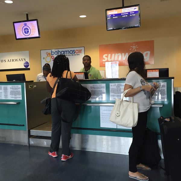 Photos at Grand Bahama International Airport (FPO) - Freeport District ...