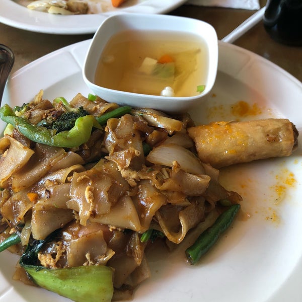 Tung Thong Thai Restaurant - Thai Restaurant in Washington Heights