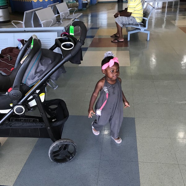 Photos at Grand Bahama International Airport (FPO) - Freeport District ...