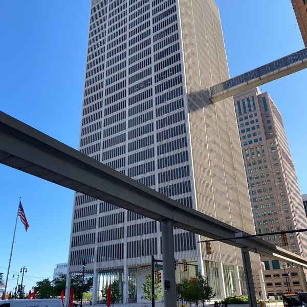 One Woodward Avenue - Downtown Detroit - 8 tips from 613 visitors