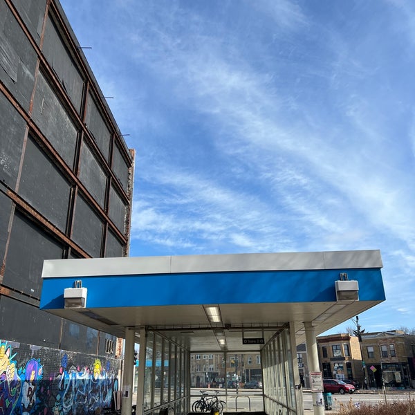 CTA - Logan Square - Metro Station