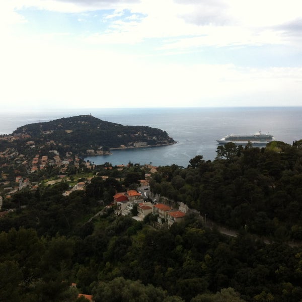Grand Corniche - Scenic Lookout