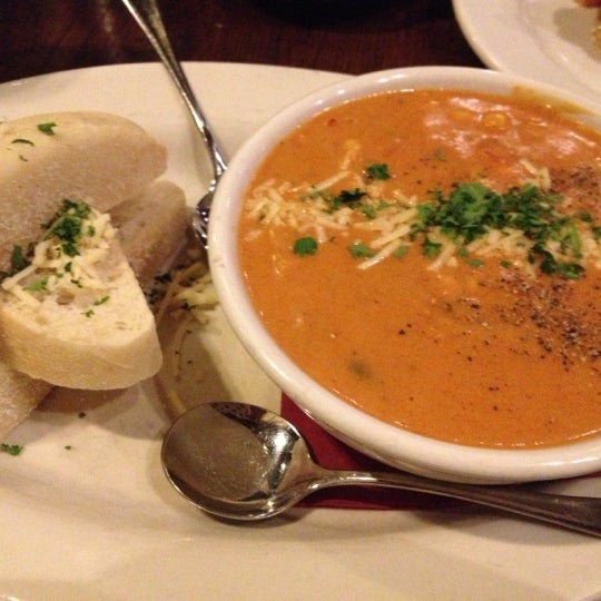 Heyday Cafe - 325 Main St