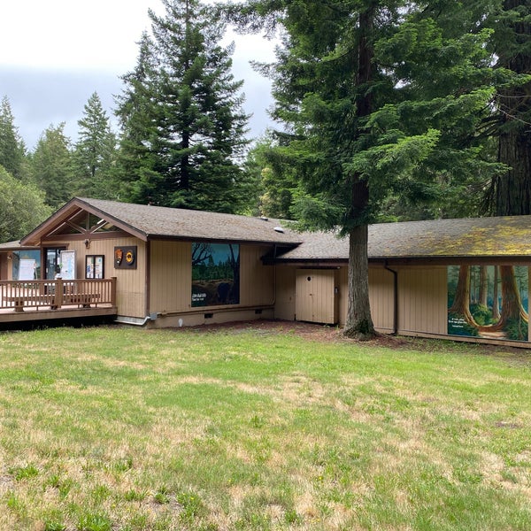 Hiouchi Visitor Center - 1900 Hwy 199