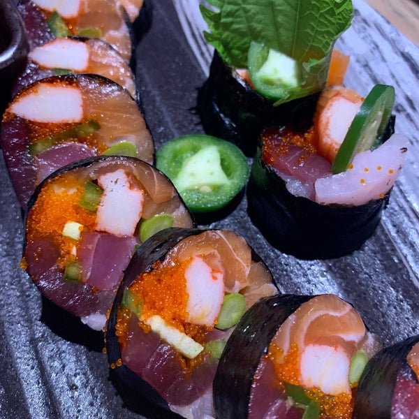 Moon Thai - 1118 S Dixie Hwy