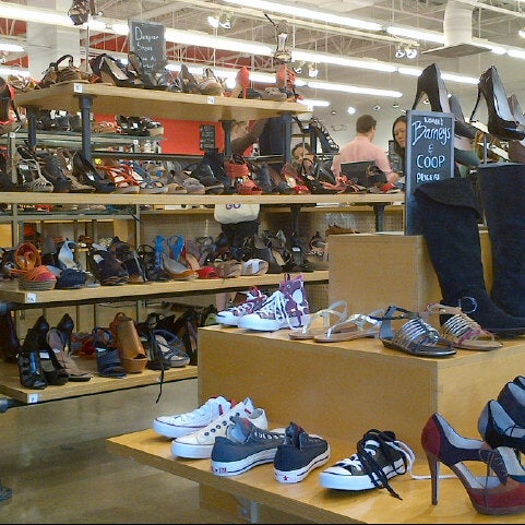 Barneys New York Warehouse - Department Store in Leesburg Bypass