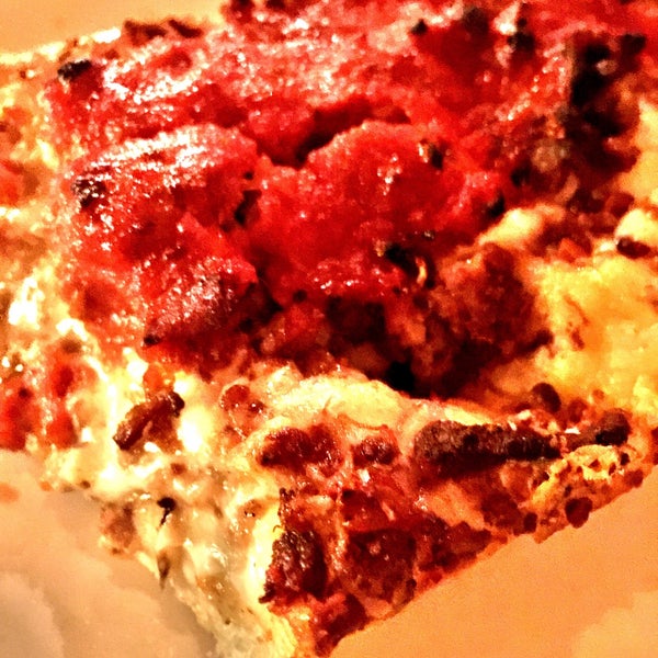 Niki's Lounge - Lounge in Detroit