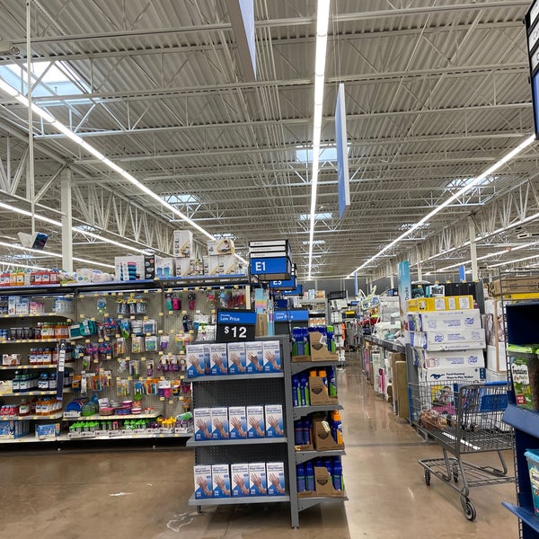 Walmart Supercenter - Big Box Store