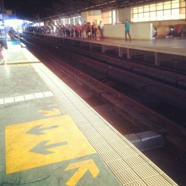 Photos at MRT3 - Araneta Center-Cubao Station - Metro Station in Quezon ...