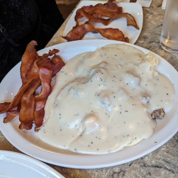 Egg River Cafe - 18 tips