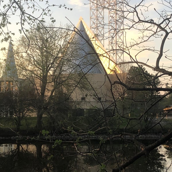 John G. Diefenbaker Building - Government Building in Ottawa