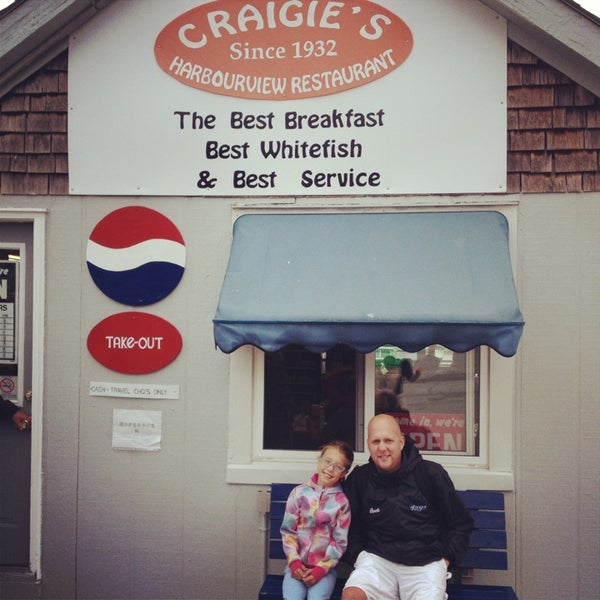 Craigie's Harbourview Restaurant - Little Tub Harbour