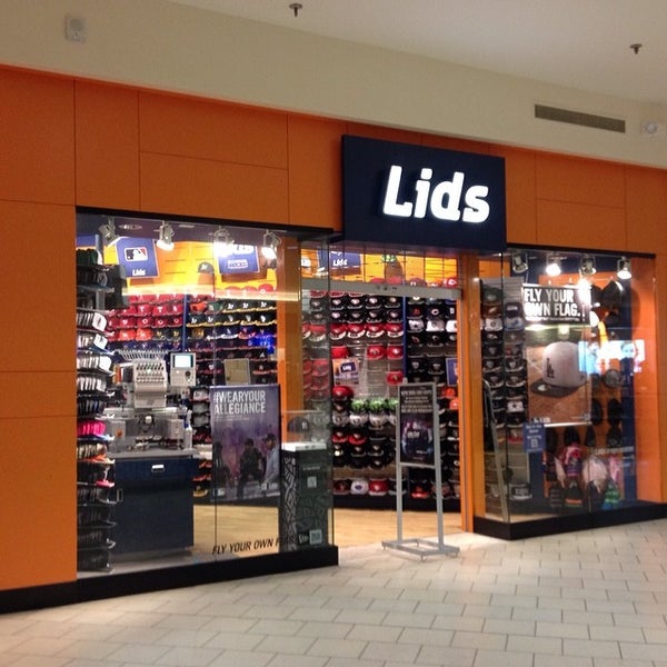 Lids - Hillsdale - 3 tips from 133 visitors