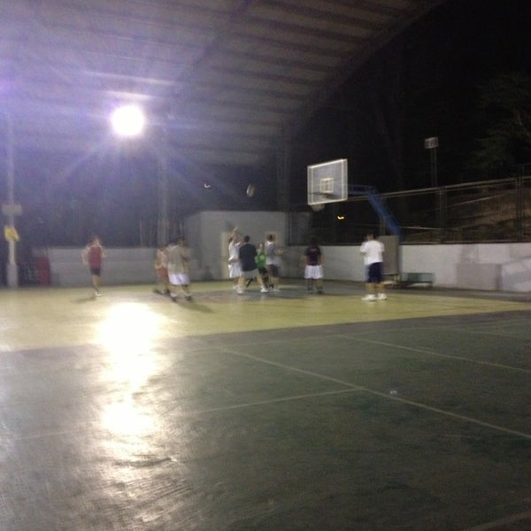 Blue Ridge B Covered Court - Blue Ridge - 2 tips