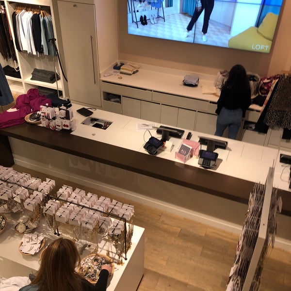 Loft - Women's Store in Streeterville