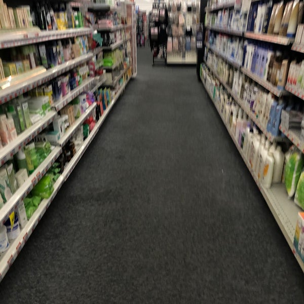 CVS pharmacy - River West - Chicago, IL