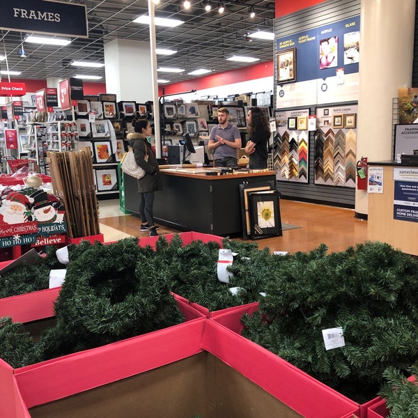 Michaels - Arts and Crafts Store in South Loop