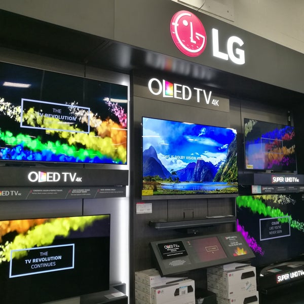 Photos at Best Buy - Electronics Store in Sterling