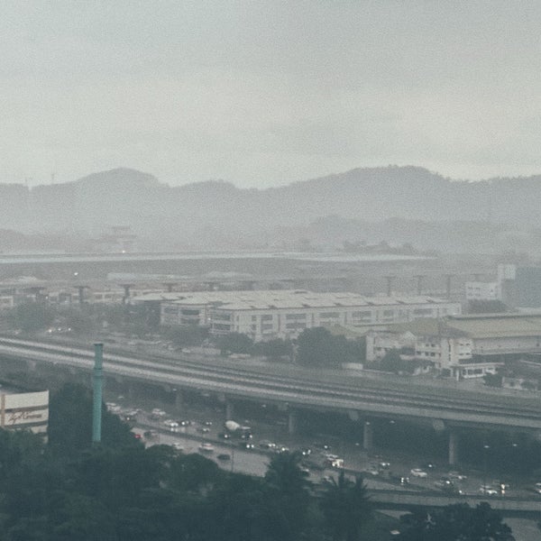 Intan Millennium Square (IMS) - Structure