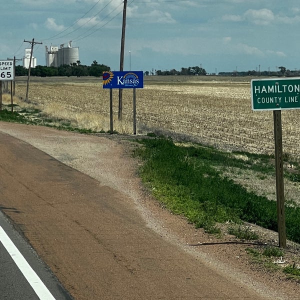 Kansas-Colorado State Line - Road
