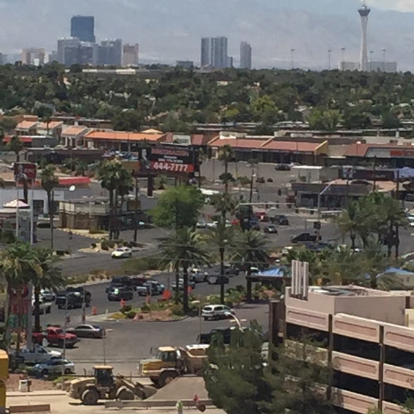 Flamingo & Boulder hwy intersection - Las Vegas, NV