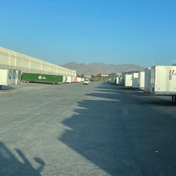 Unilever Distribution Center - 2 tips from 59 visitors