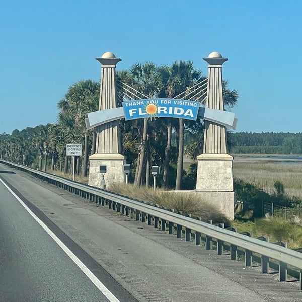 Photos at Florida / Georgia State Line - Border Crossing