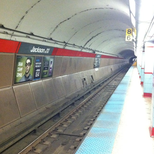 CTA - Jackson (Red) - The Loop - 230 S State St