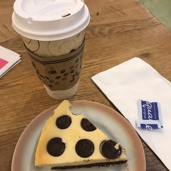 First Slice Pie Cafe (Now Closed) - Pie Shop in Ravenswood
