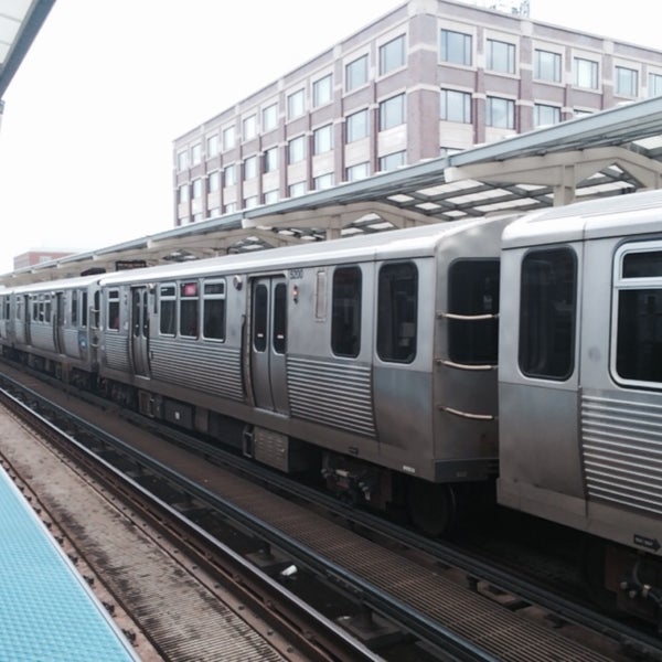 CTA - Fullerton - Metro Station in Chicago