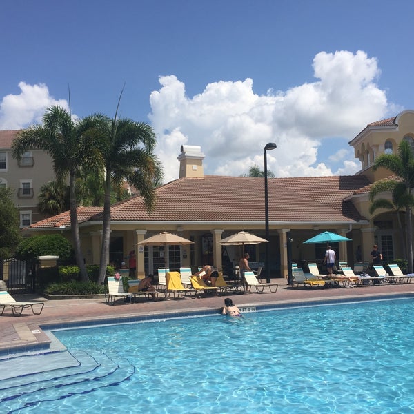 Vista Cay Pool - Swimming Pool