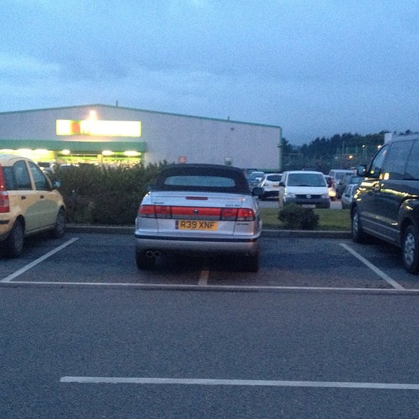 Tesco Extra - Redruth, Cornwall