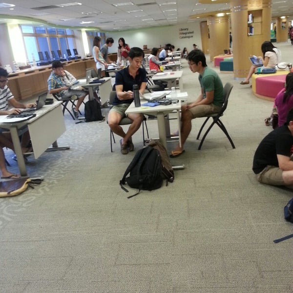 Photos at NUS Central Library - Central Region - 58 tips