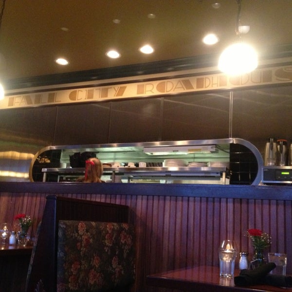 Fall City Roadhouse & Inn - American Restaurant in Fall City