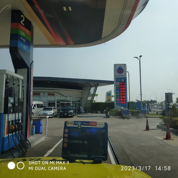 ปตท. (PTT NGV/Petrol Station) - Bang Phli - 12 tips