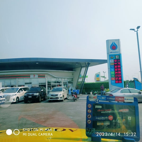 ปตท. (PTT NGV/Petrol Station) - Bang Phli - 12 tips
