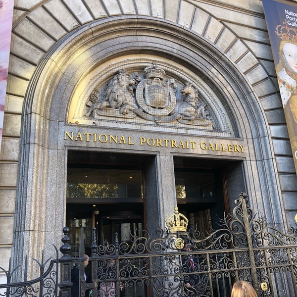 National Portrait Gallery Shop - Piccadilly - 2 tips