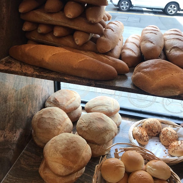 Parisi Brothers Bakery - Astoria, NY