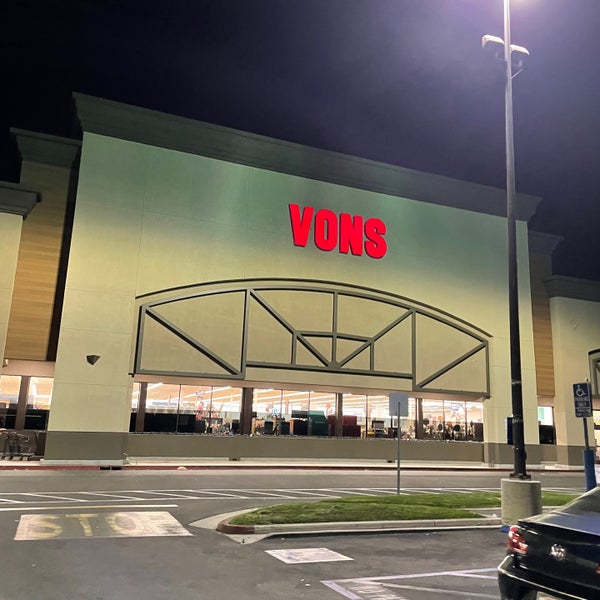 VONS - Corona Hills - 11 tips from 605 visitors