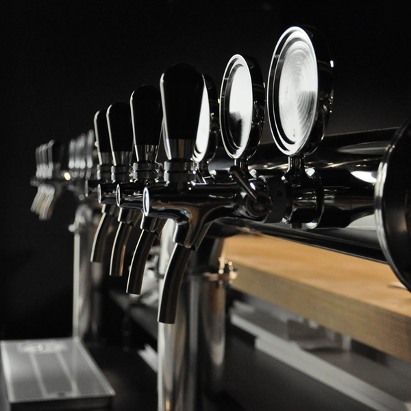 Vyčeska, multitap bar - Bar in Warsaw