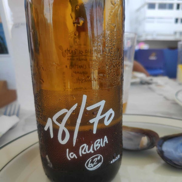 Playa de Usil (Playa de Mogro) - Beach